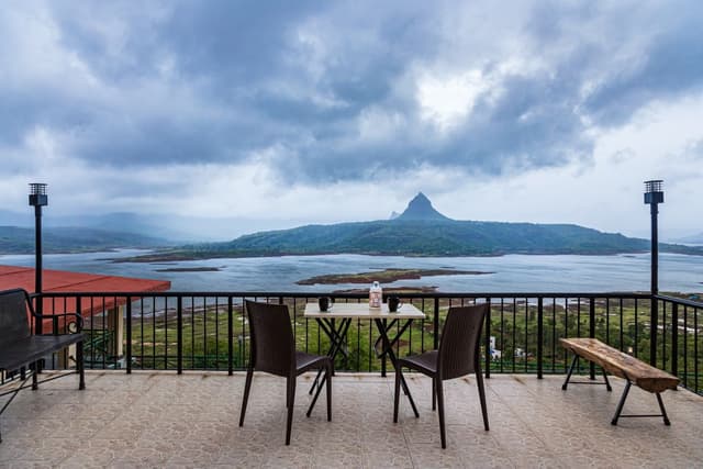 Book 6 Bedroom Moira Villa in Kamshet, Maharashtra, India